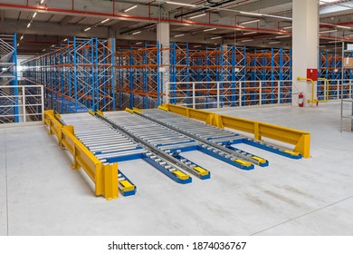 417 Feed Pallets Images, Stock Photos & Vectors | Shutterstock