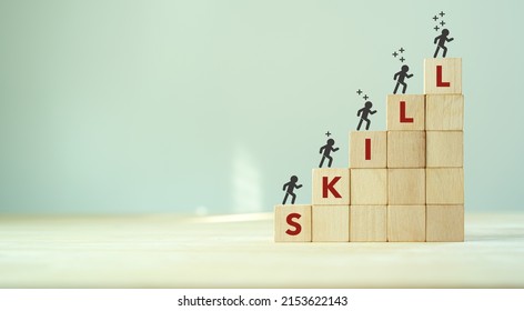 72 Upskill icon Images, Stock Photos & Vectors | Shutterstock