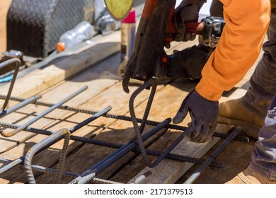 2,915 Twisted Steel Bars Images, Stock Photos & Vectors | Shutterstock
