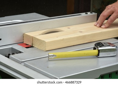 621 Ripping lumber Images, Stock Photos & Vectors | Shutterstock