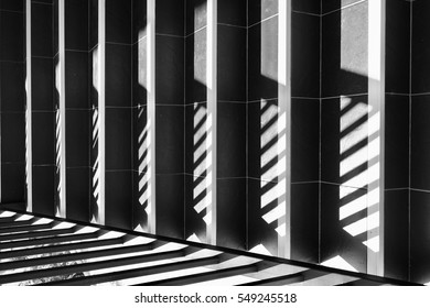 Vertical Light Shadow Stock Photo 549245518 | Shutterstock