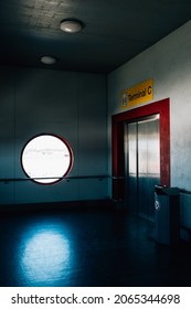 916 Elevator shot Images, Stock Photos & Vectors | Shutterstock