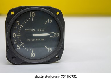 247 Vertical Speed Indicator Images, Stock Photos & Vectors | Shutterstock