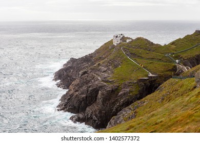 View Bridge Between Two Cliffs Mizen Stock Photo 1402577372 | Shutterstock