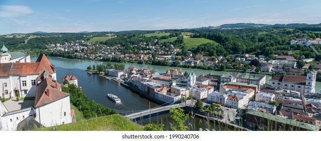 123 3 river corner Images, Stock Photos & Vectors | Shutterstock