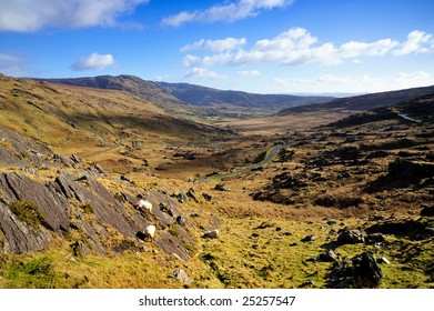 364 Cork And Kerry Mountains Images, Stock Photos & Vectors | Shutterstock