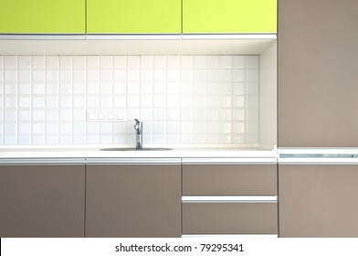 21,890 Kitchen sink tiles Images, Stock Photos & Vectors | Shutterstock