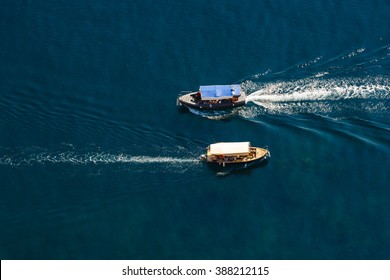 1,004 Two boats passing Images, Stock Photos & Vectors | Shutterstock