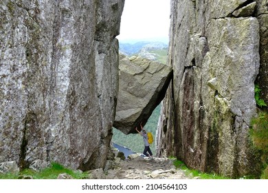 279 Stuck between rocks Images, Stock Photos & Vectors | Shutterstock