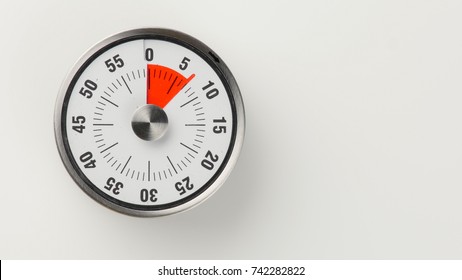 12,522 7 Minutes Images, Stock Photos & Vectors | Shutterstock