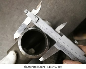 Visual Dimensional Inspection Pipe Fitting Alloy Stock Photo 1119407489 ...
