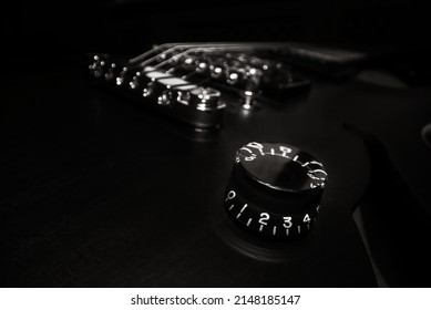 Volume Control On Sixstring Electric Guitar Stock Photo 2148185147 ...