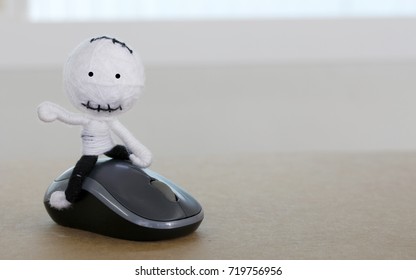 Dead computer mouse 89 รายการ ภาพ ภาพสต็อกและเวกเตอร์ | Shutterstock