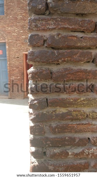 Wall Aligned Exposed Bricks Creating Picturesque Stock Photo 1559651957 ...