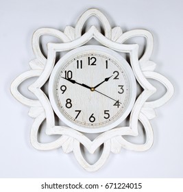 248 Oval clock face Images, Stock Photos & Vectors | Shutterstock