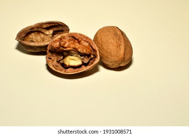 111,011 Walnut out shell Images, Stock Photos & Vectors | Shutterstock