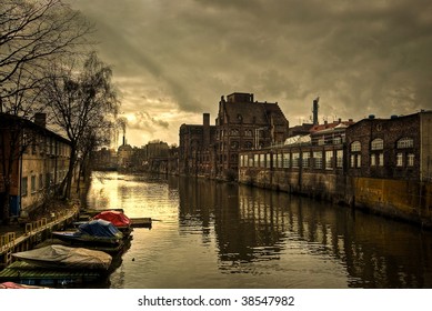 1,984 Alley crime scene 库存照片、图片和摄影作品 | Shutterstock