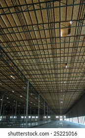 14.761 Warehouse ceiling: immagini, foto stock e grafica vettoriale ...