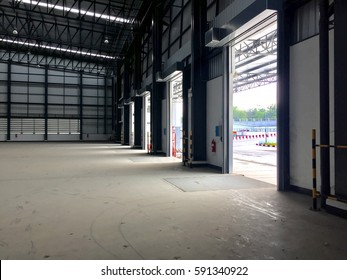 9,715 Store shutter door Images, Stock Photos & Vectors | Shutterstock