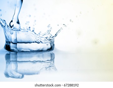 Water Splash Reflection Stock Photo 67288192 | Shutterstock