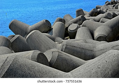 Wave Block Stock Photo 737551636 | Shutterstock