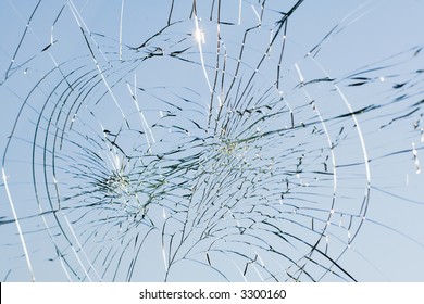 5,615 Smashed windscreen Images, Stock Photos & Vectors | Shutterstock