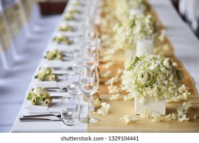Wedding Reception Dinner Setup Table Stock Photo 1329104441 | Shutterstock