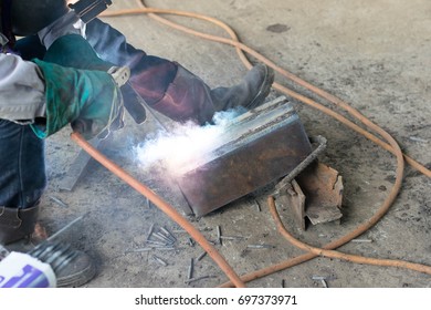 Welding Machine Leading Welding Stock Photo 697373998 | Shutterstock