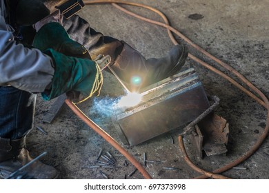 Welding Machine Leading Welding Stock Photo 697373998 | Shutterstock