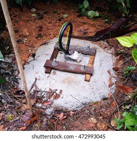 Light pole base bolt : 317 images, photos et images vectorielles de ...