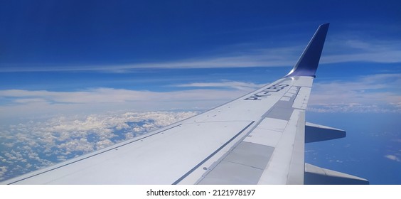 1,118 Split wings Images, Stock Photos & Vectors | Shutterstock