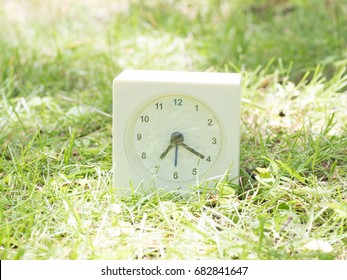 195 7:20 clock Images, Stock Photos & Vectors | Shutterstock