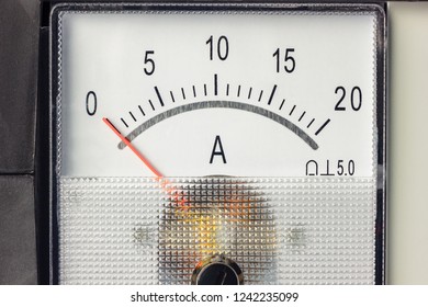 White Scale Ammeter Zero Position Indicator Stock Photo 1242235099 ...
