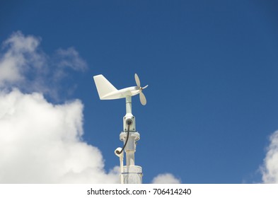 135 Propeller anemometer Images, Stock Photos & Vectors | Shutterstock