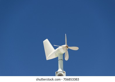 135 Propeller anemometer Images, Stock Photos & Vectors | Shutterstock