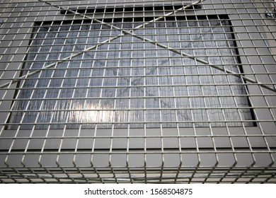 Window Security Wire Mesh Frame Fixed 스톡 사진 1568504875 | Shutterstock