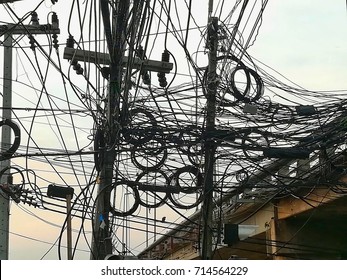 Wire Stock Photo 714564229 | Shutterstock