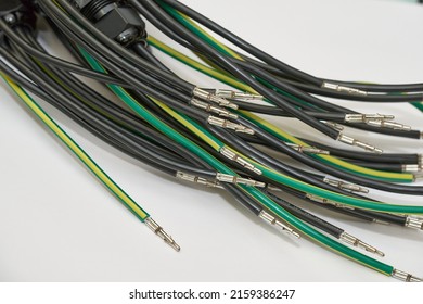 523 Wiring harness components Images, Stock Photos & Vectors | Shutterstock