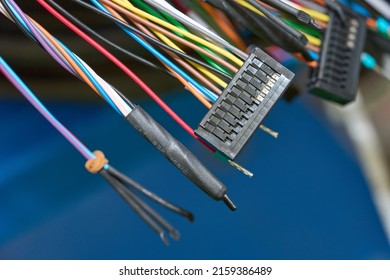 523 Wiring harness components Images, Stock Photos & Vectors | Shutterstock
