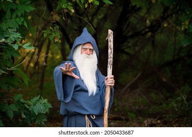 478 Magician hypnosis Images, Stock Photos & Vectors | Shutterstock