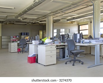 Empty Modern Office Interior Work Place 스톡 일러스트 330233627 | Shutterstock