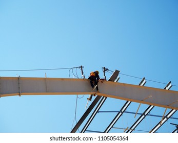 Worker On Work Height Stock Photo 1105054364 | Shutterstock