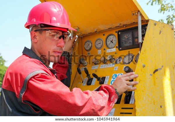 Worker Operating Drilling Rig Control Panel Stock Photo 1045941964 ...