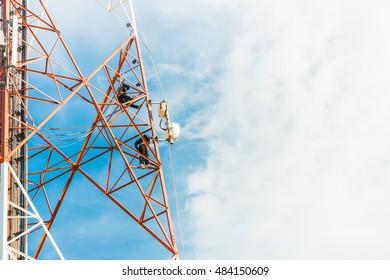 1,207 Telecom tower worker Images, Stock Photos & Vectors | Shutterstock