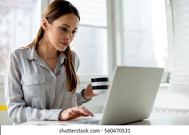 1,865,238 Work Online Images, Stock Photos & Vectors | Shutterstock