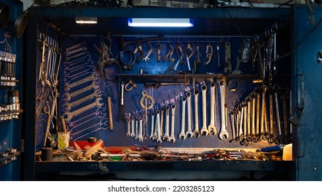1,986 Mechanic board wall Images, Stock Photos & Vectors | Shutterstock