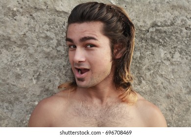 Disgusted Woman Screaming Shower Under Cold库存照片195559505 | Shutterstock