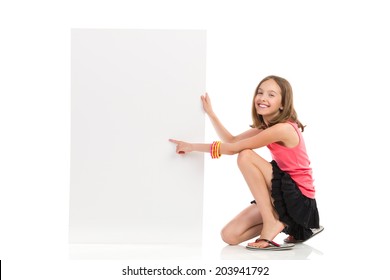 1,427 Little Girl Crouch Images, Stock Photos & Vectors | Shutterstock
