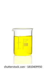1,433 Yellow solution in beaker Stock Photos, Images & Photography ...