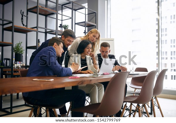 Young Ambitious Team Developing Their Startup Stock Photo 1542799769 ...